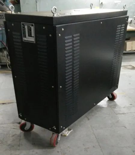 Three Phase 200 KVA Lighting Transformer with Enclosure Voltage 208 ...